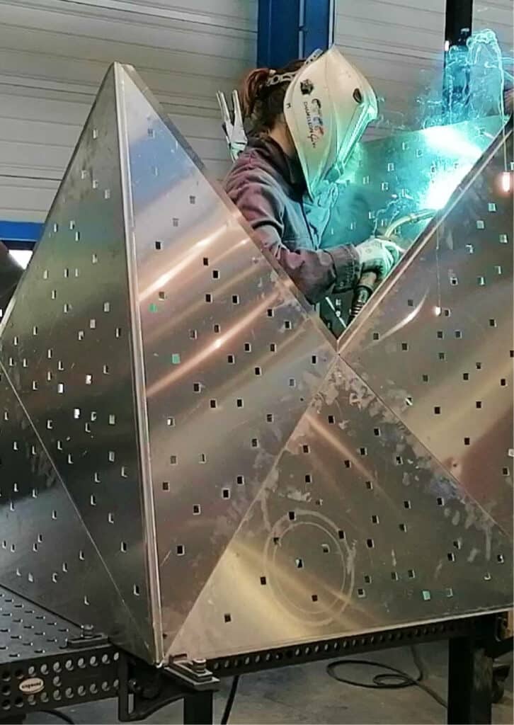 ATECH - Fabricant de Mobilier Urbain Design